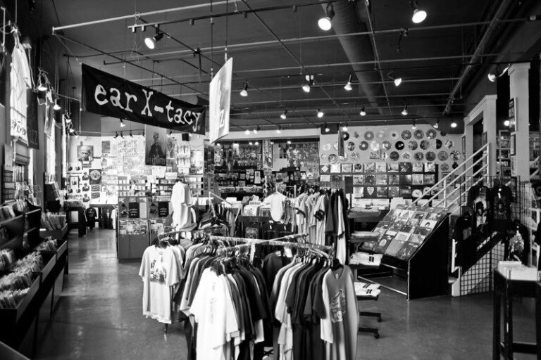 ear X-tacy Ten Years Later: An Oral History - Louisville